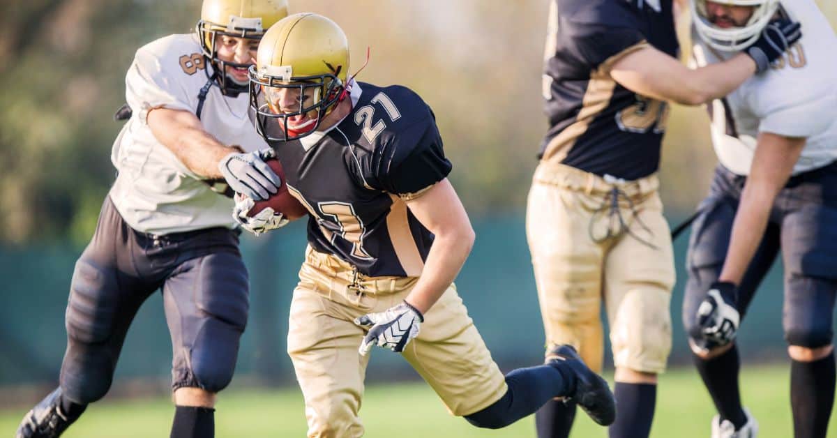 Do College Football Teams Switch Sides At Halftime? - GameDay Culture