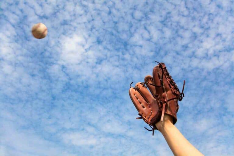 Right Field Position in Baseball: Duties and Defensive Strategies ...